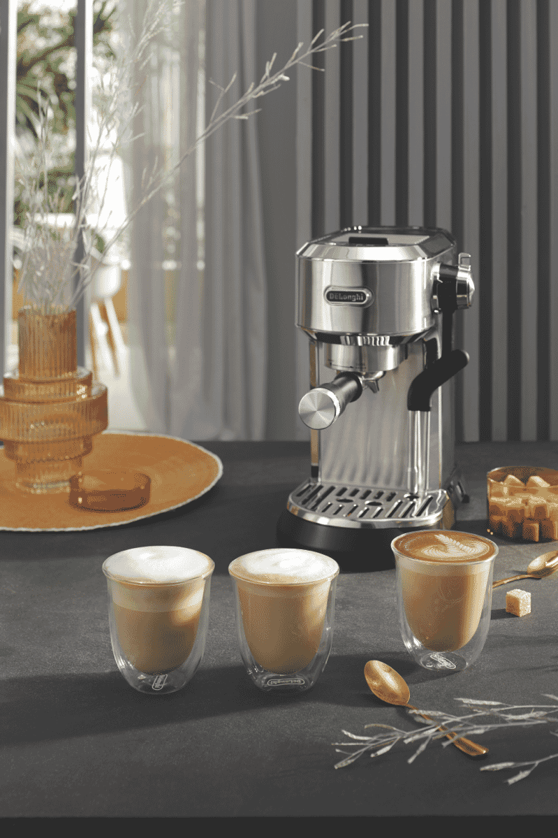 DeLonghi Dedica Maestro Plus Coffee Machine EC950M