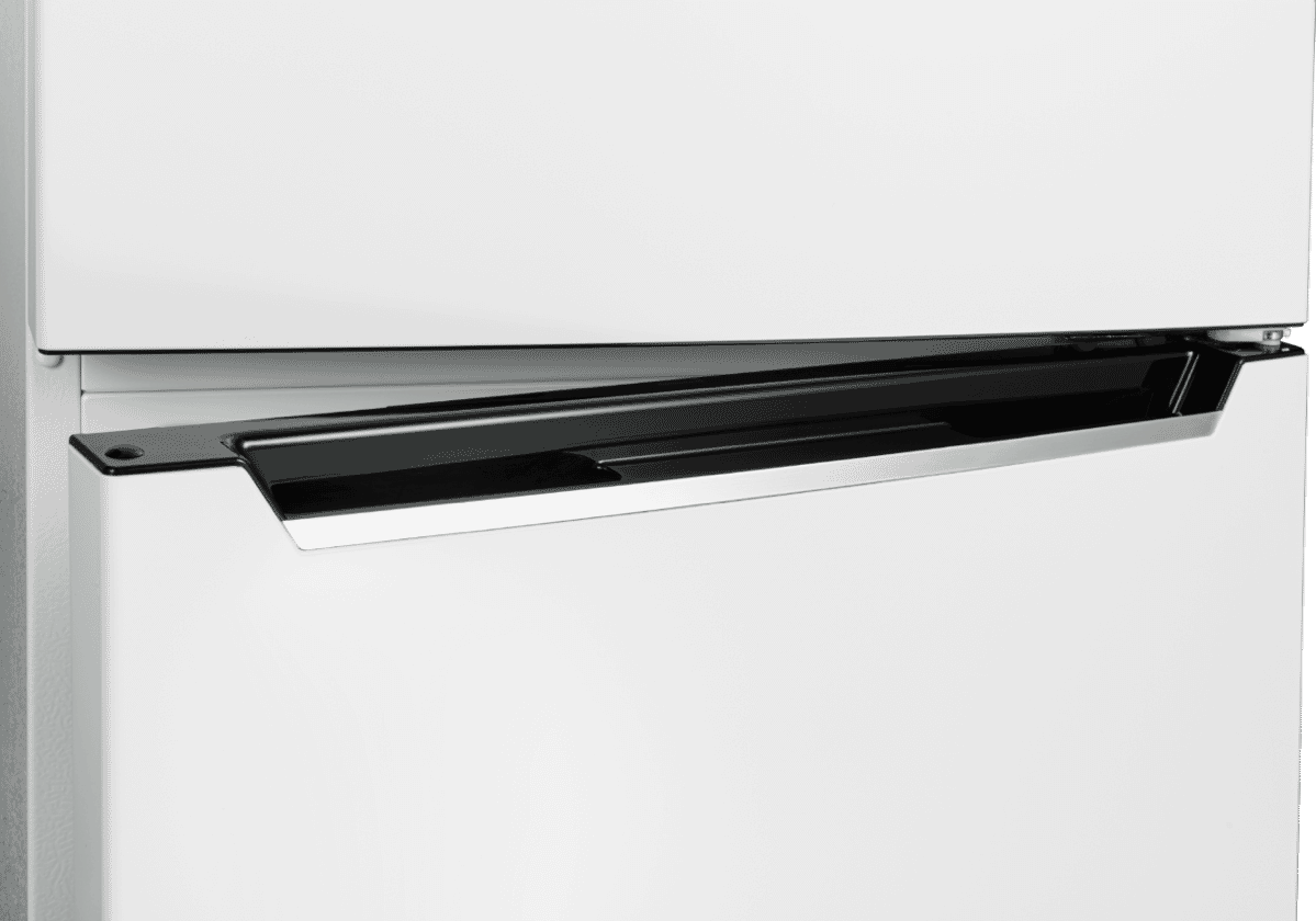 CHiQ 202L Top Mount Refrigerator CTM202NW3