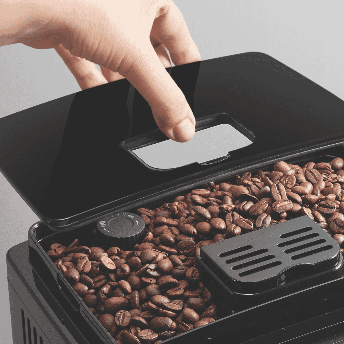 DeLonghi Magnifica Fully Automatic Coffee Machine Black ECAM12122B