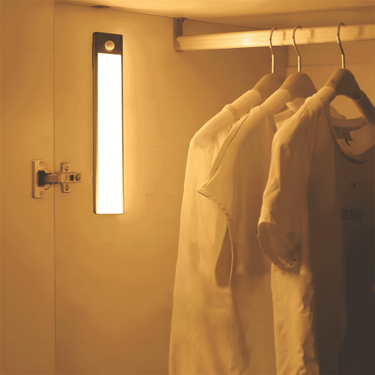 Evol Rechargeable LED Strip Light (20CM) EV372RA